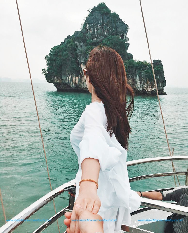 Dinh Huong - Incense Burner Islet - Another Islet in Halong Bay ...